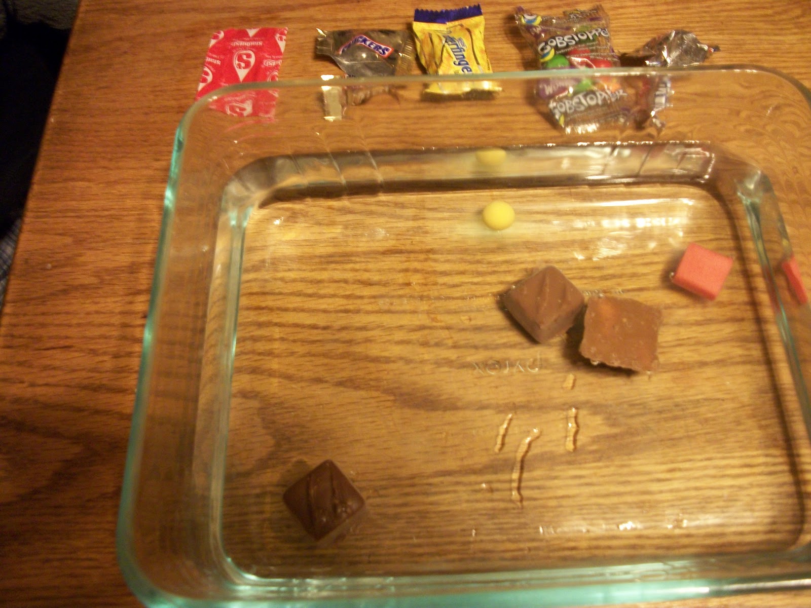 Messy Fingers: Float and Sink Halloween Style II