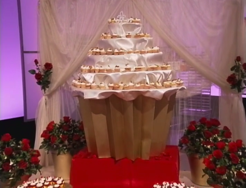 Food Network "Cupcake Wars" Season 2: Battle of the Champions Recap ...