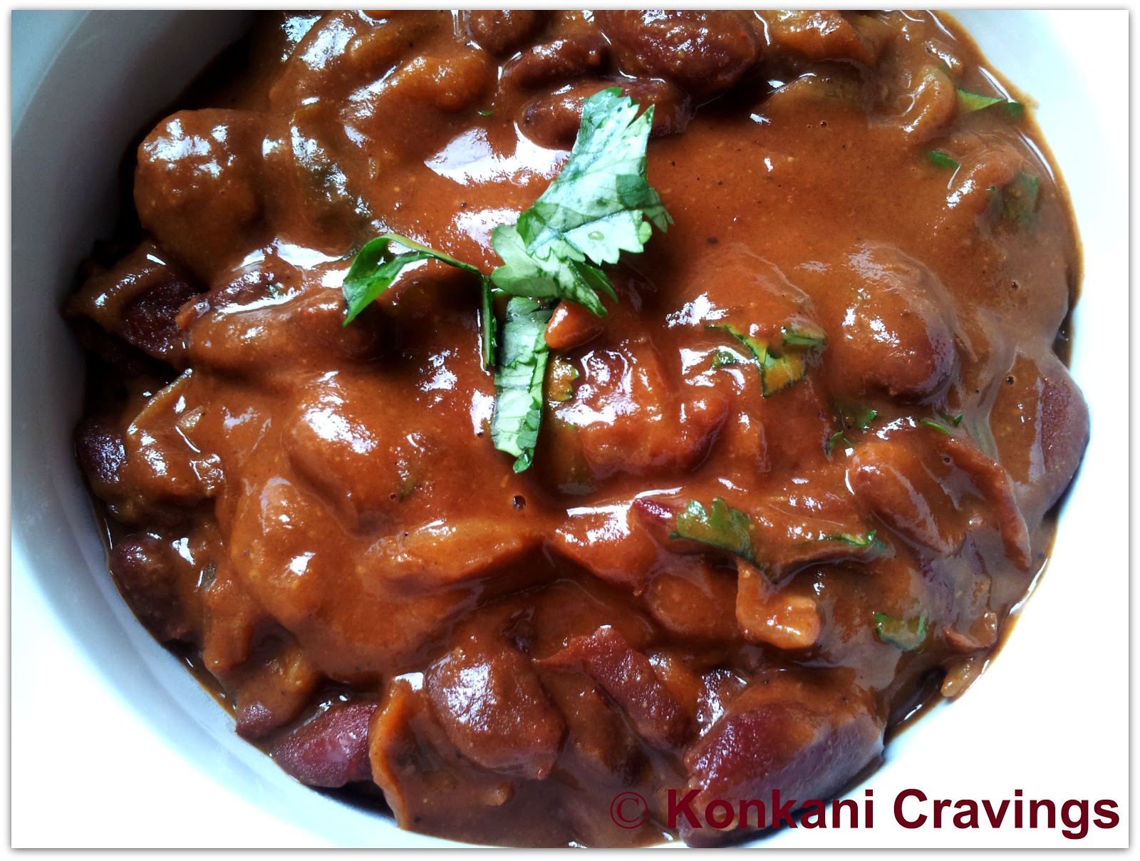 KONKANI CRAVINGS: Rajma (Red Kidney Bean) Curry