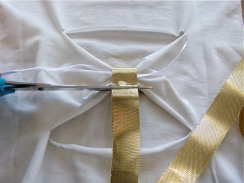 Blow a Rainbow: Revamp your T-shirt