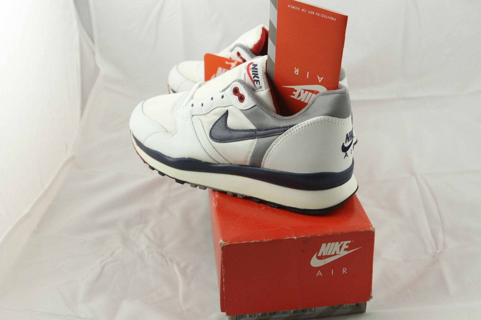 1988 NIKE MEN'S AIR WINDRUNNER WH/MID BL