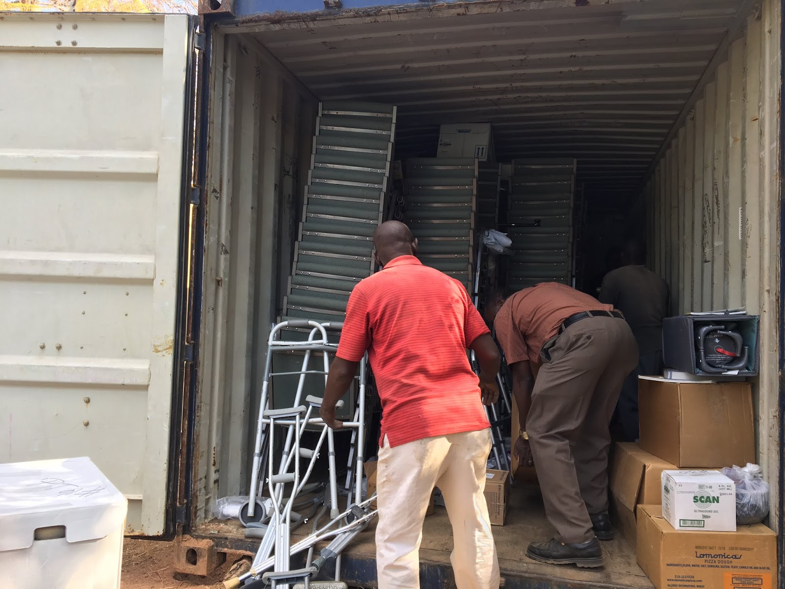 How do the containers help?