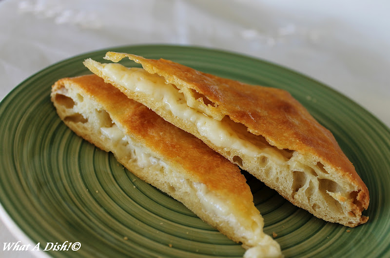 What A Dish!: Georgian Cheese Bread