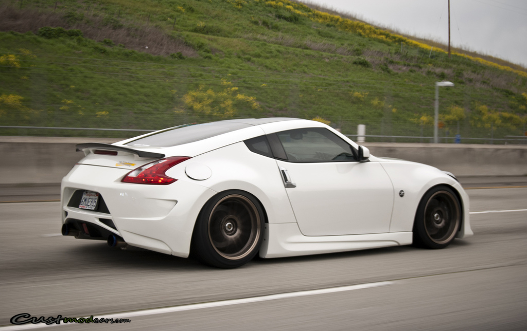 AMUSE 370Z | Custmod Cars