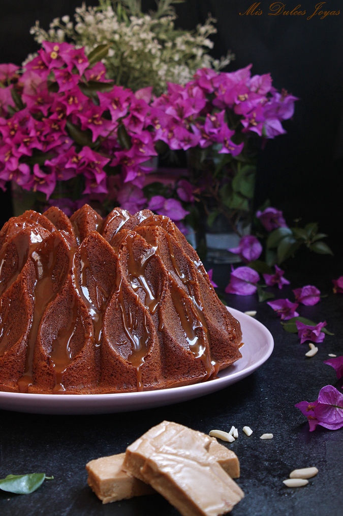 Bundt Cake de turrón de Jijona con glaseado de turrón al caramelo [Mis ...