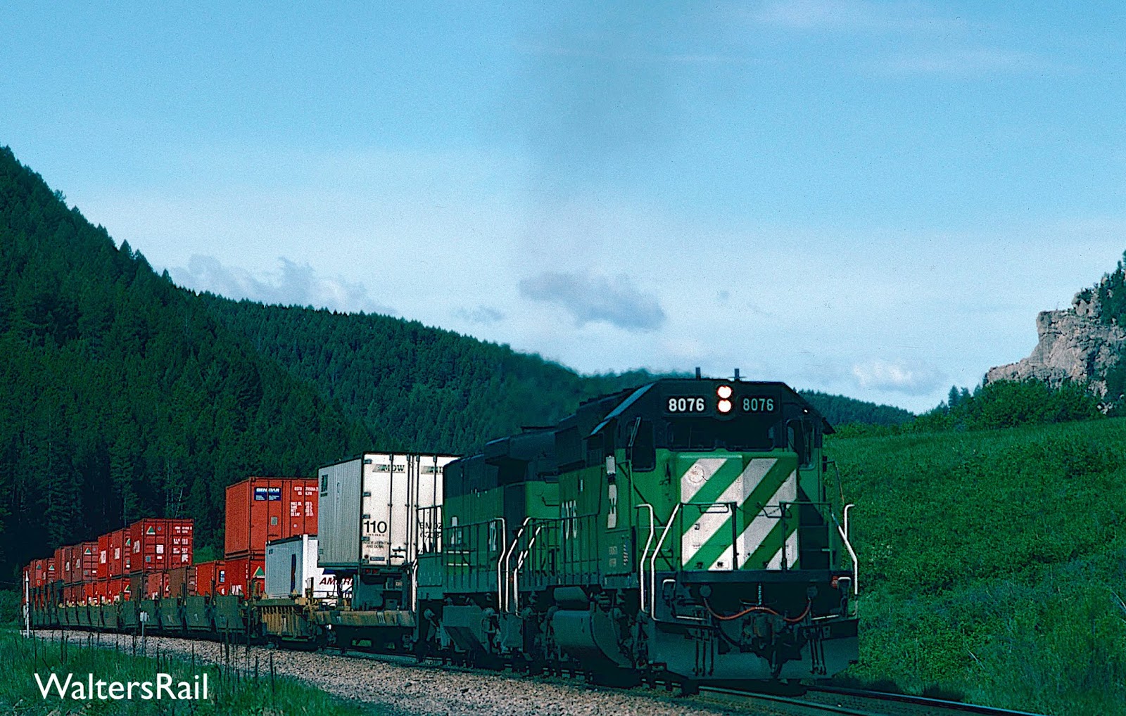 WaltersRail : Burlington Northern Blues (and Greens)