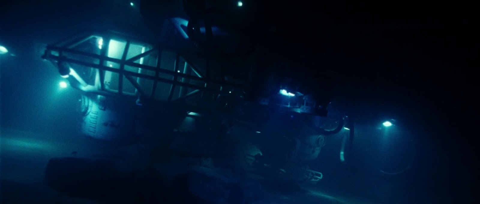 model ships in the cinema: The Abyss 1989 Part 5