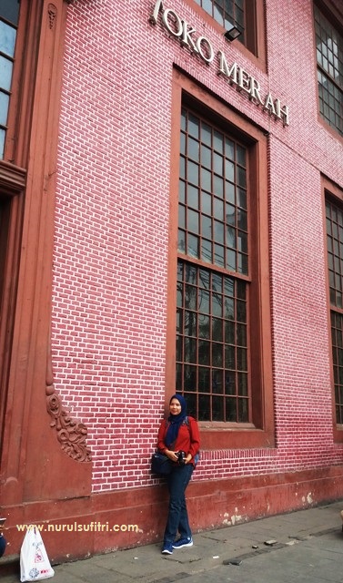 Walking Tour Wisata Toko Merah Bersama Jakarta Good Guide [ Nurul ...