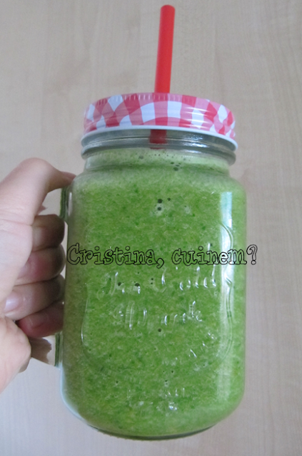 Cuinem?: Batut verd de bleda, préssec, maçana i llimona.