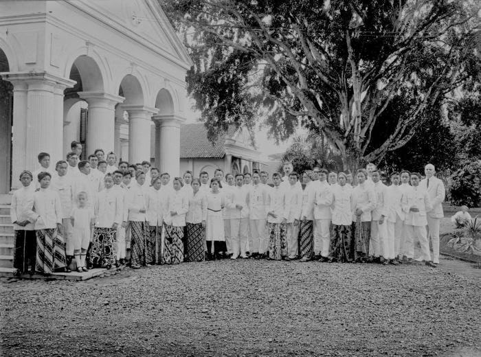 Gabus: Sekolah Pada Masa Hindia Belanda