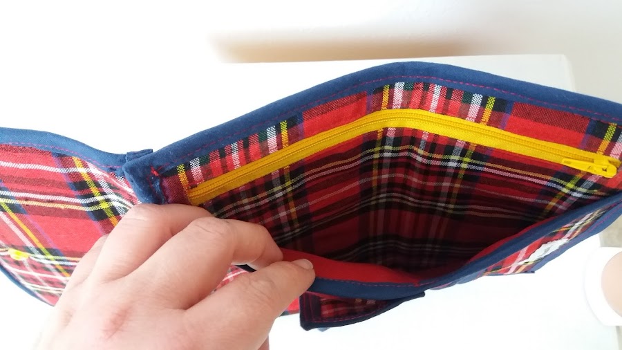 Cómo hacer una cartera con tela | Manualidades