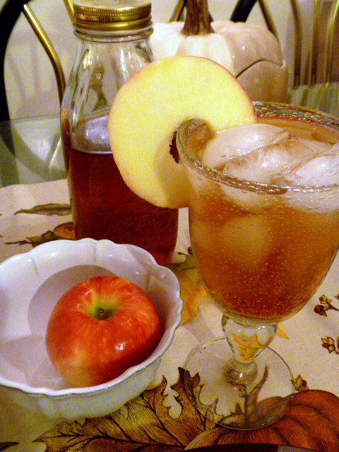 Slice of Southern: Apple Cider Iced Tea