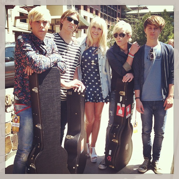 ¿Conoces la banda "R5"?: ¡R5 es una banda increíble!