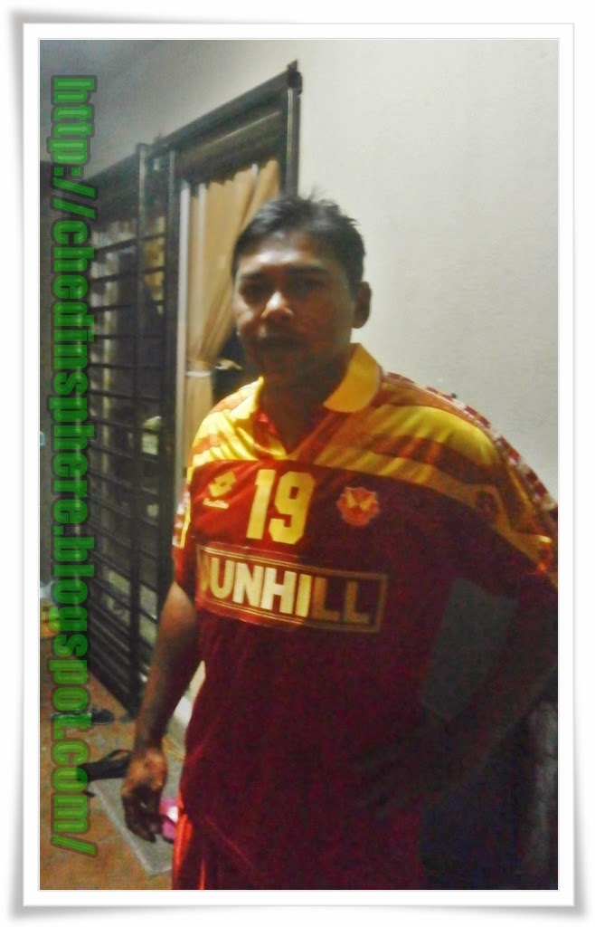 .chedinsphere.: Azman Adnan, Jersi 1996 Selangor dan kemeja-T Syria.