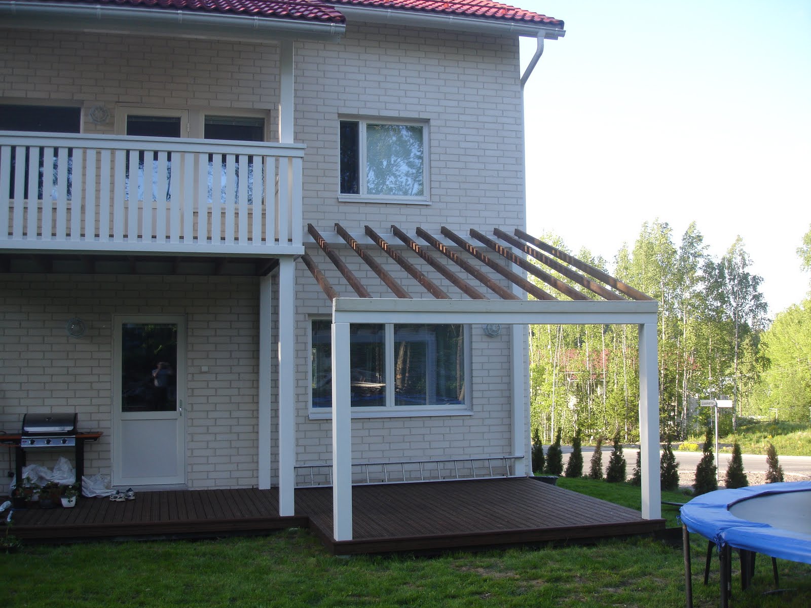 Talo Värjölä: Terassille katto, osa 1