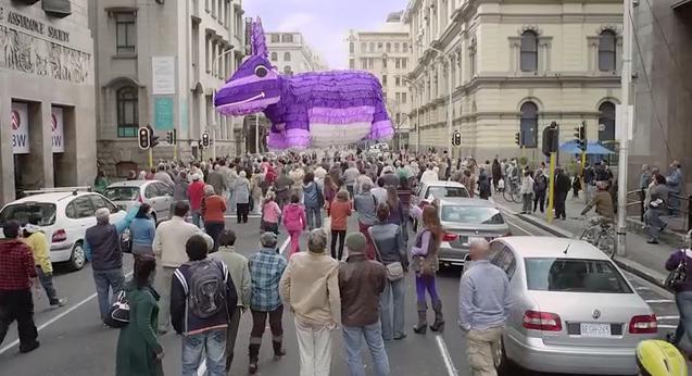 Best Creative Ads: Cadbury Dairy Milk "Pinata" TV Ad
