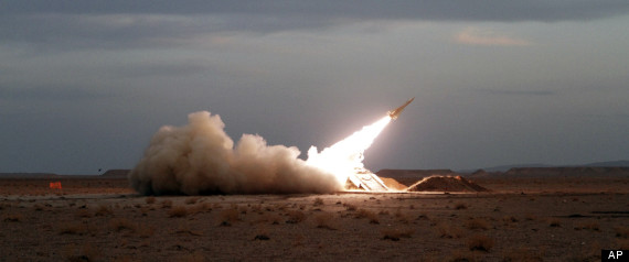 Irán prueba nuevo misil en el Ormuz