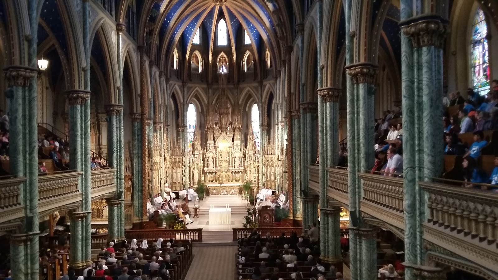 March for Life Mass at Notre Dame Cathedral with several Bishops was ...