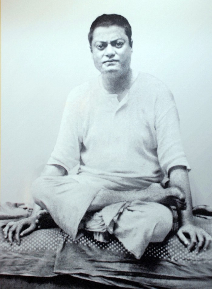 Kasthoori Kannada: Rare Photos of Swami Vivekananda