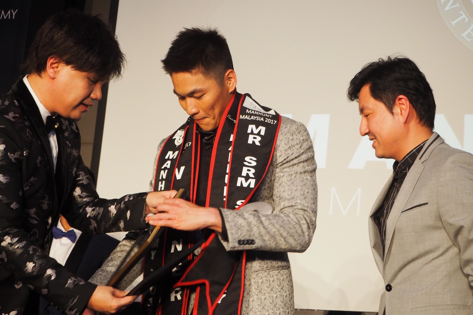 Kee Hua Chee Live!: PART 3---THE NEW MANHUNT MALAYSIA WINNER IS GAN KAI ...