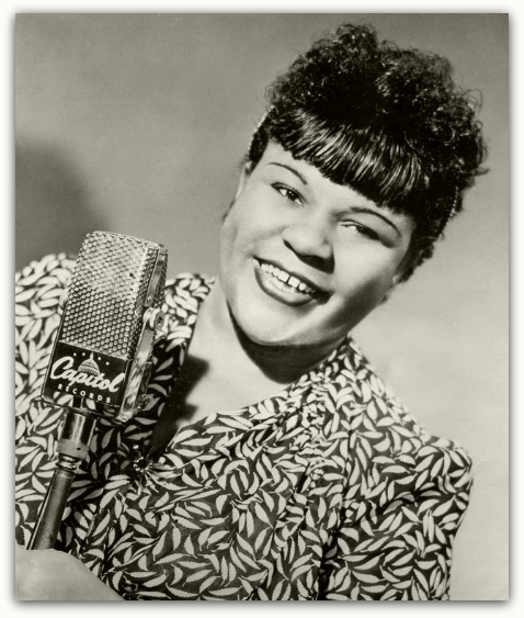 DE LO POSIBLE SE SABE DEMASIADO: DAMAS DEL BLUES