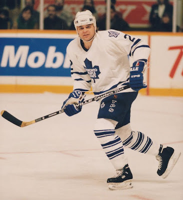 Vintage Leafs: Garth Butcher Photograph