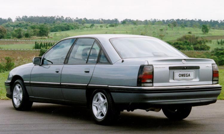Blekal: CARRO CLÁSSICO:CHEVROLET OMEGA