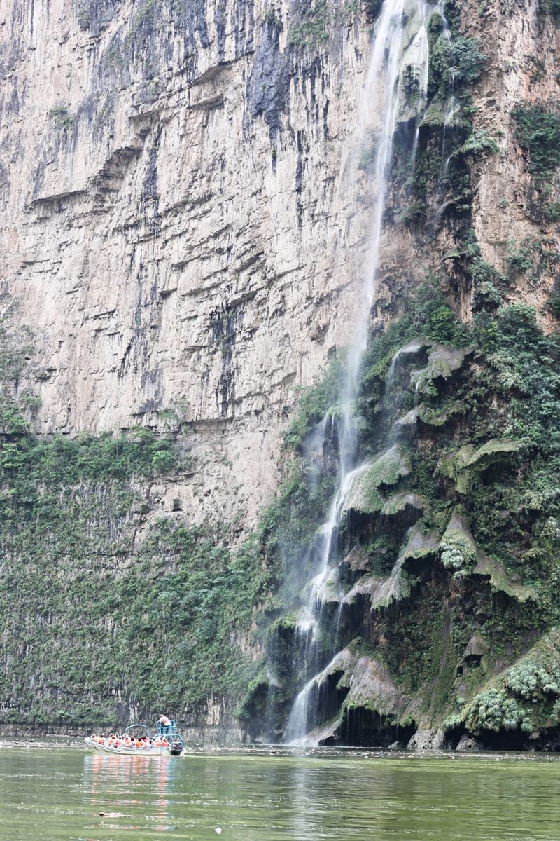 Christmas tree Waterfall | Arbol de Navidad Cascada, Mexico