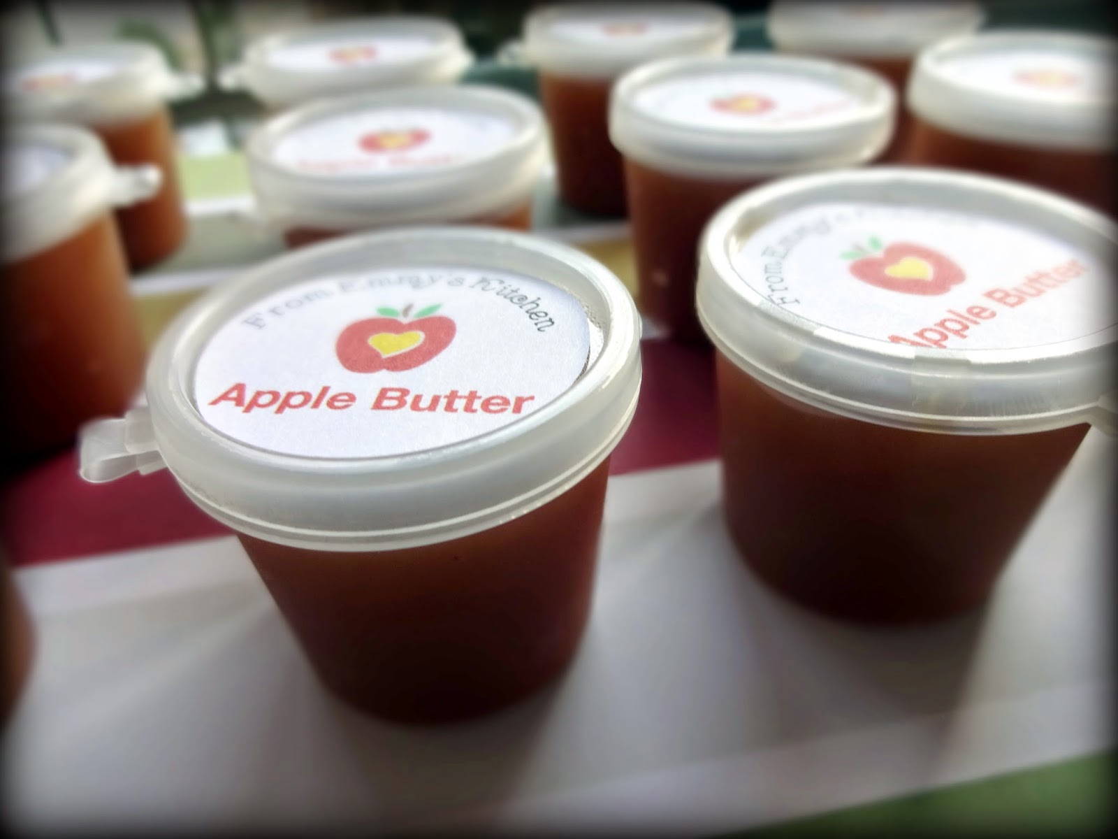 Yummy by Emmy: Oven-Baked Apple Butter