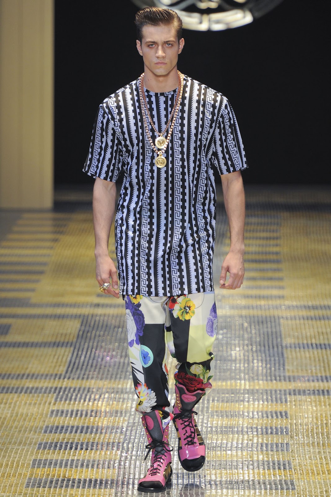 Versace —Milan Fashion Week SS13 Menswear— | Fashion Trendy Mx