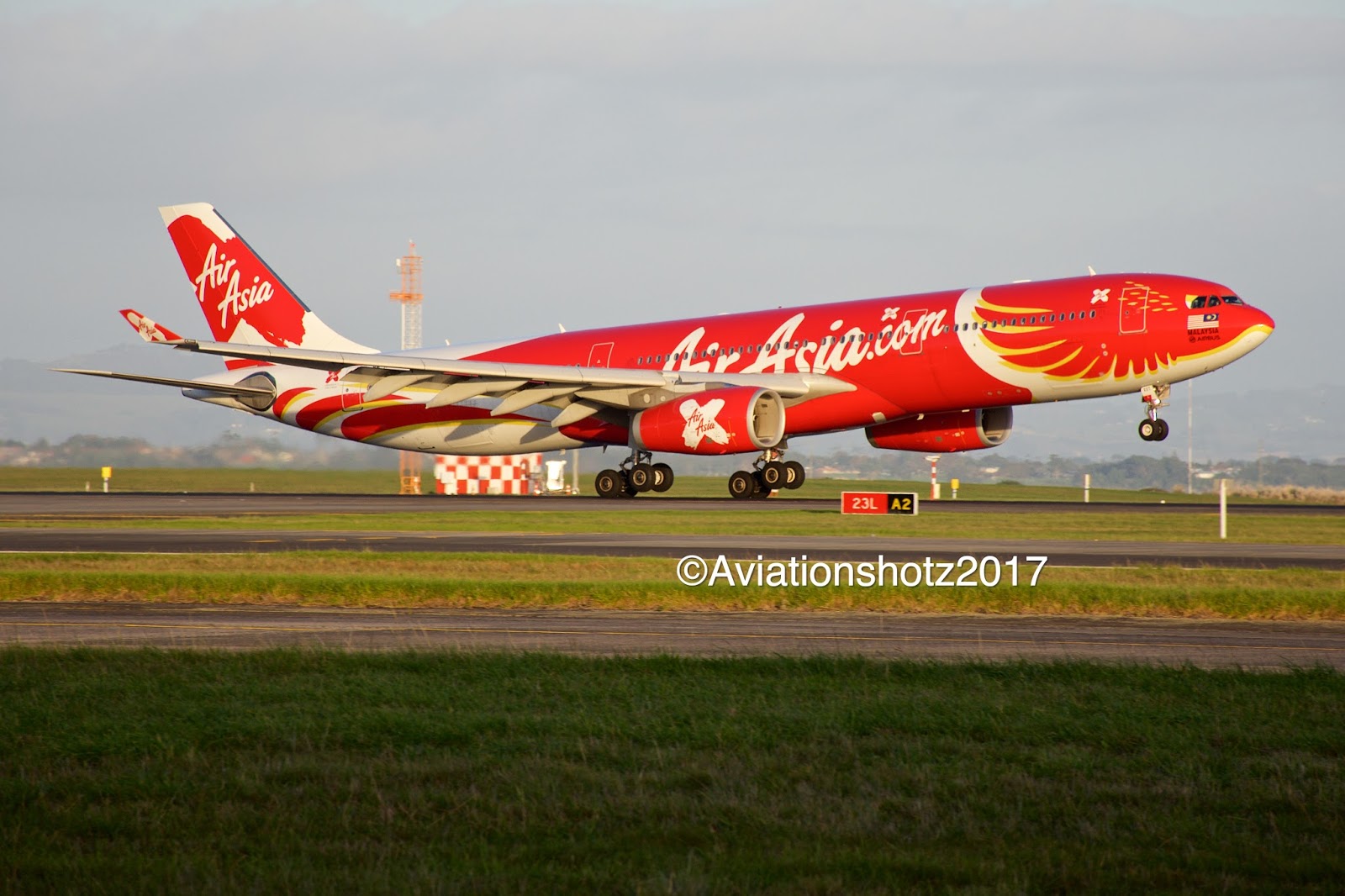 Aviationshotz: Air Asia X Special Liveries, 9M-XXH and 9M-XXT