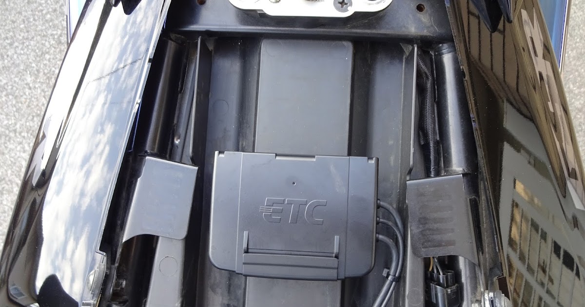 80’90’今どきの旧車たち: 2012年式 スズキ GSR400 ETC取り付け