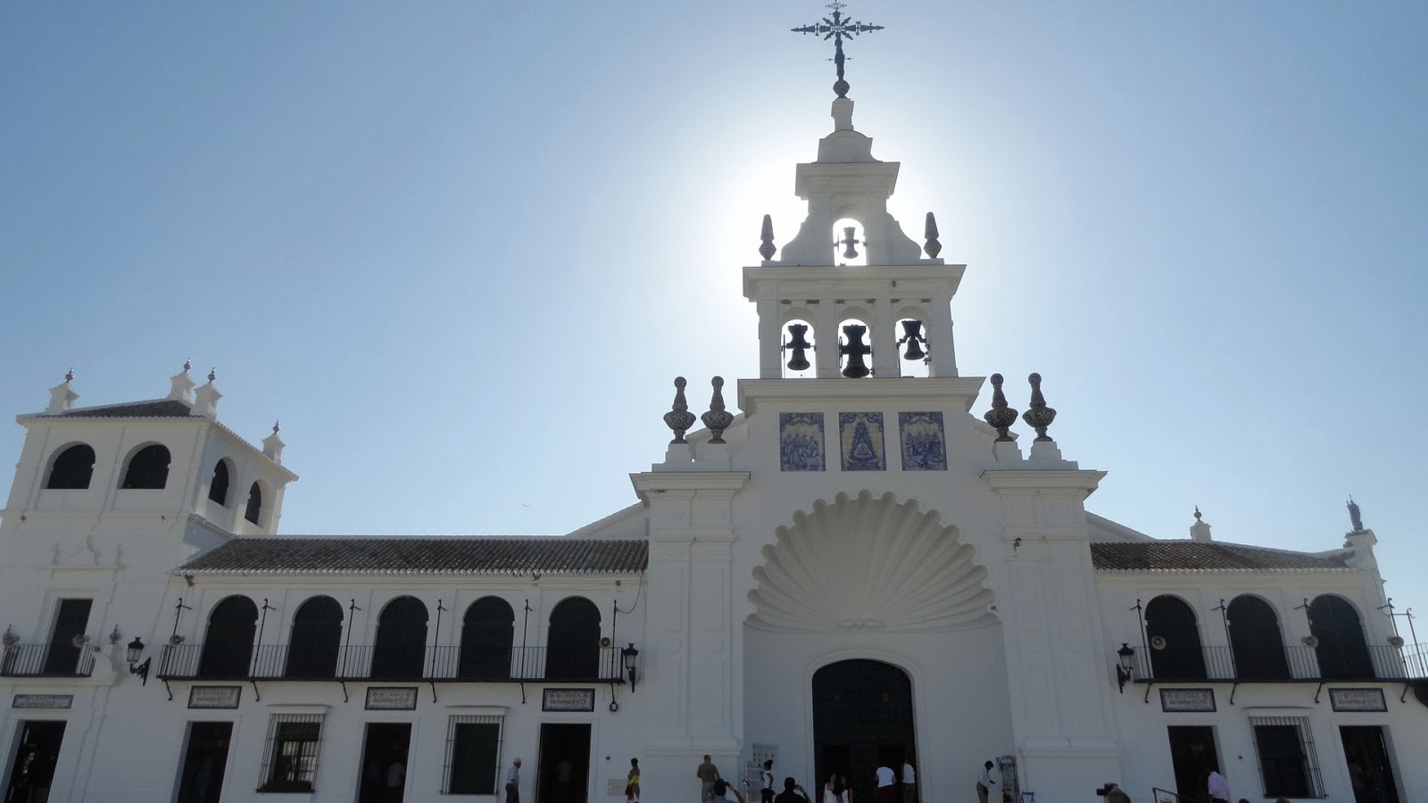 PUEBLOS Y LUGARES: ERMITA DEL ROCÍO