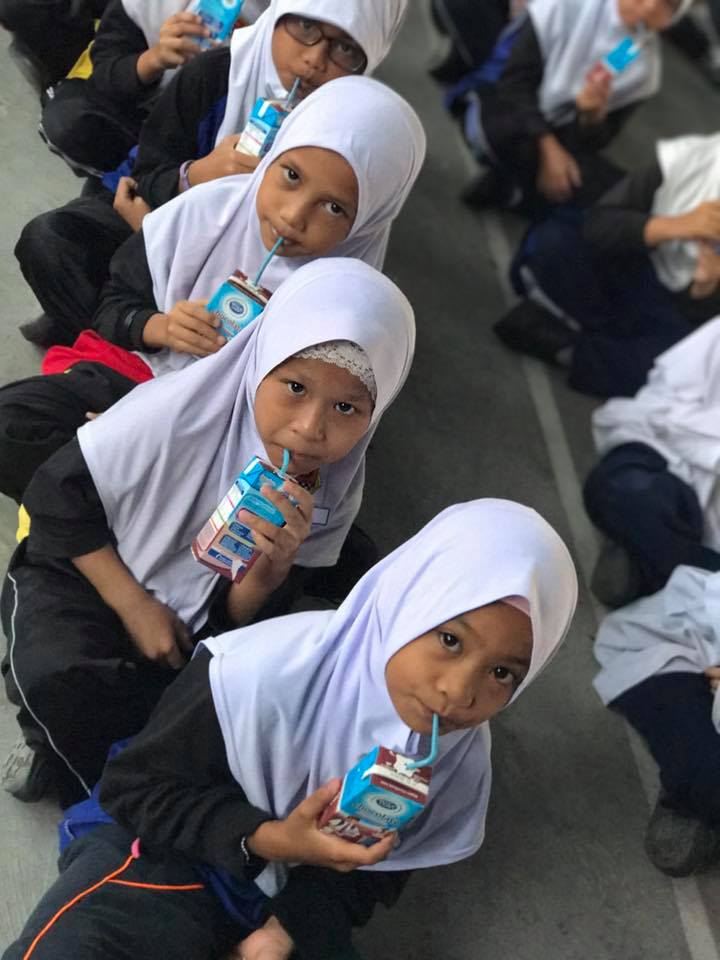 Selamat Datang: Program Susu Sekolah