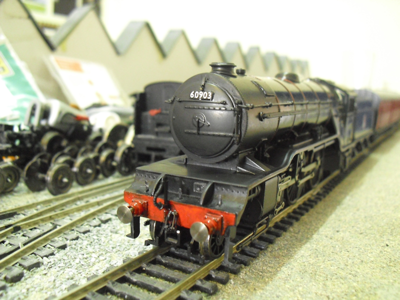 THE BRITISH RAILWAY STORIES LTD: "Some Bachmann V2 bashing..."