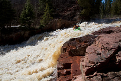 Where Is Baer ? : Icebergs and mile long slides, Split Rock River, MN ...
