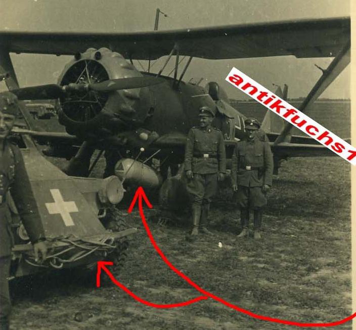 FalkeEins - the Luftwaffe blog: Henschel Hs 123 photo selection Fly ...