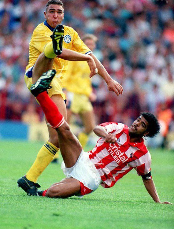 English Football Retro TV: Vinnie Jones v Chris Kamara.