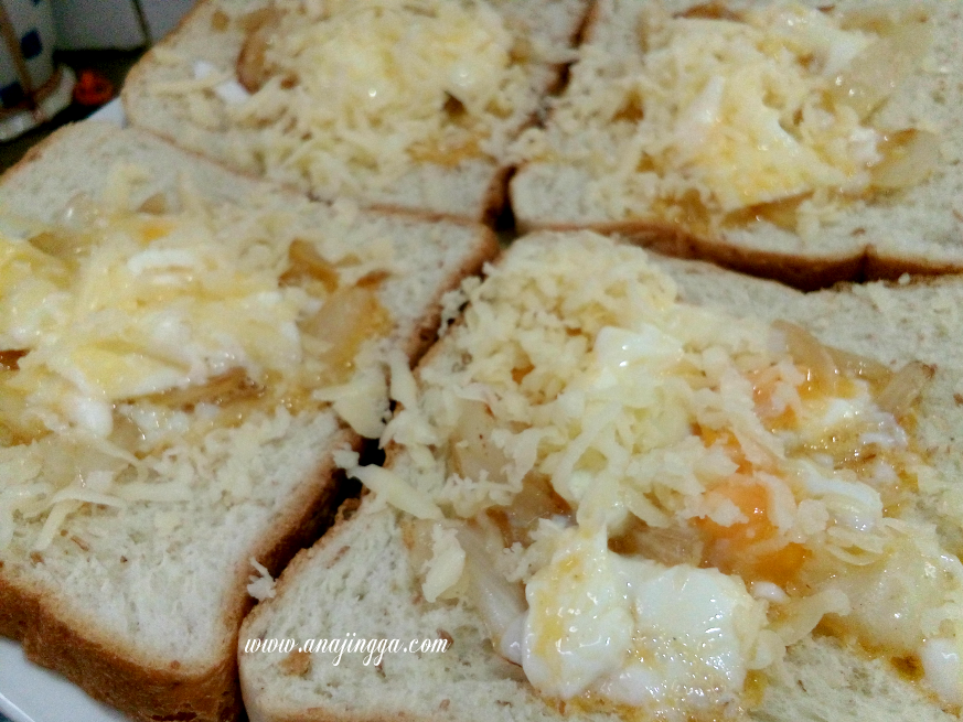 Roti Bakar Telur Cheese