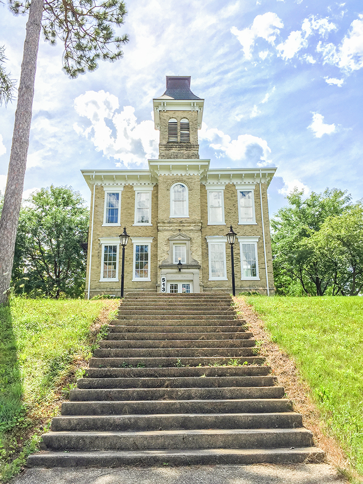 Wisconsin Explorer: Hiking the Ice Age Trail Milton Segment
