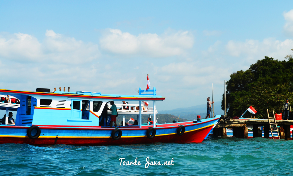 Paket Wisata Pulau Pahawang Dan Teluk Kiluan Lampung - Open Trip 3 Hari ...