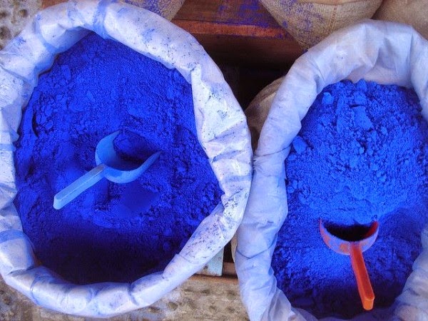 pura cal: 2015 . Azul Indigo . Cor com História!