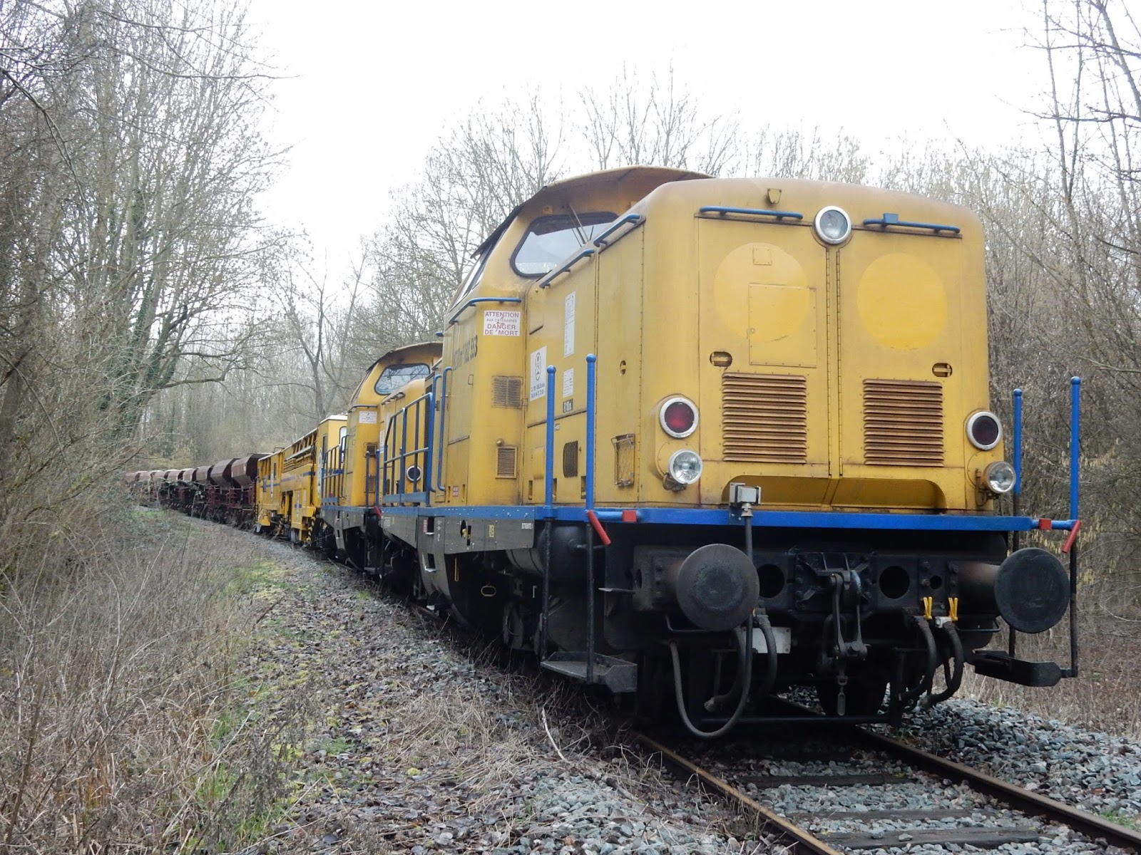 LA PASSION DU TRAIN: Clermont de l'Oise - V211 TSO