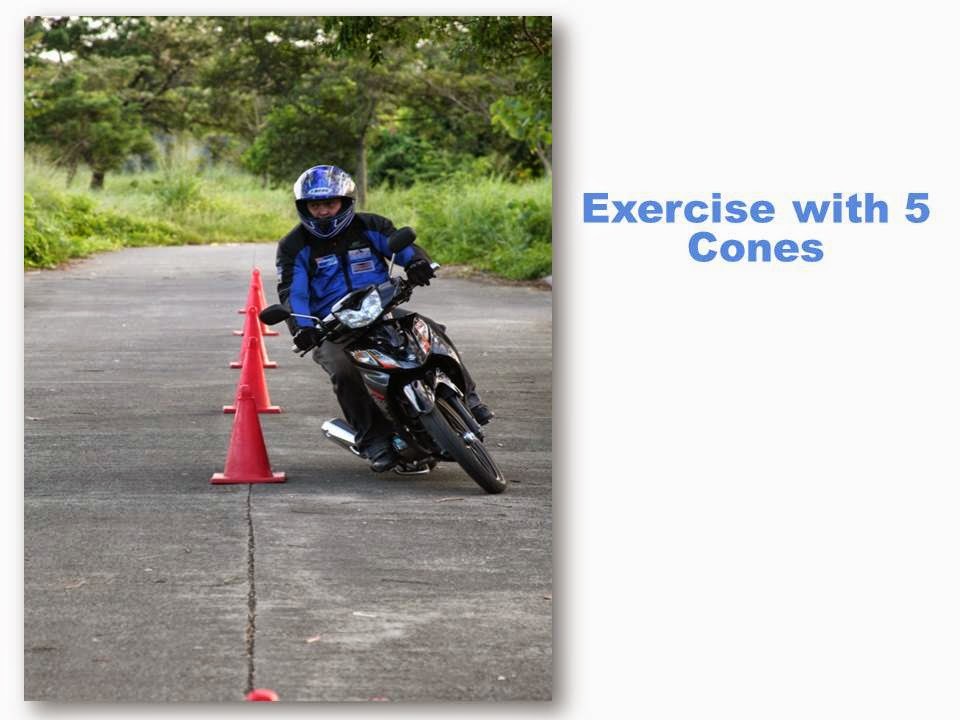 Rider to Blogger: The 3 types of leaning a motorcycle. "Can you steer ...