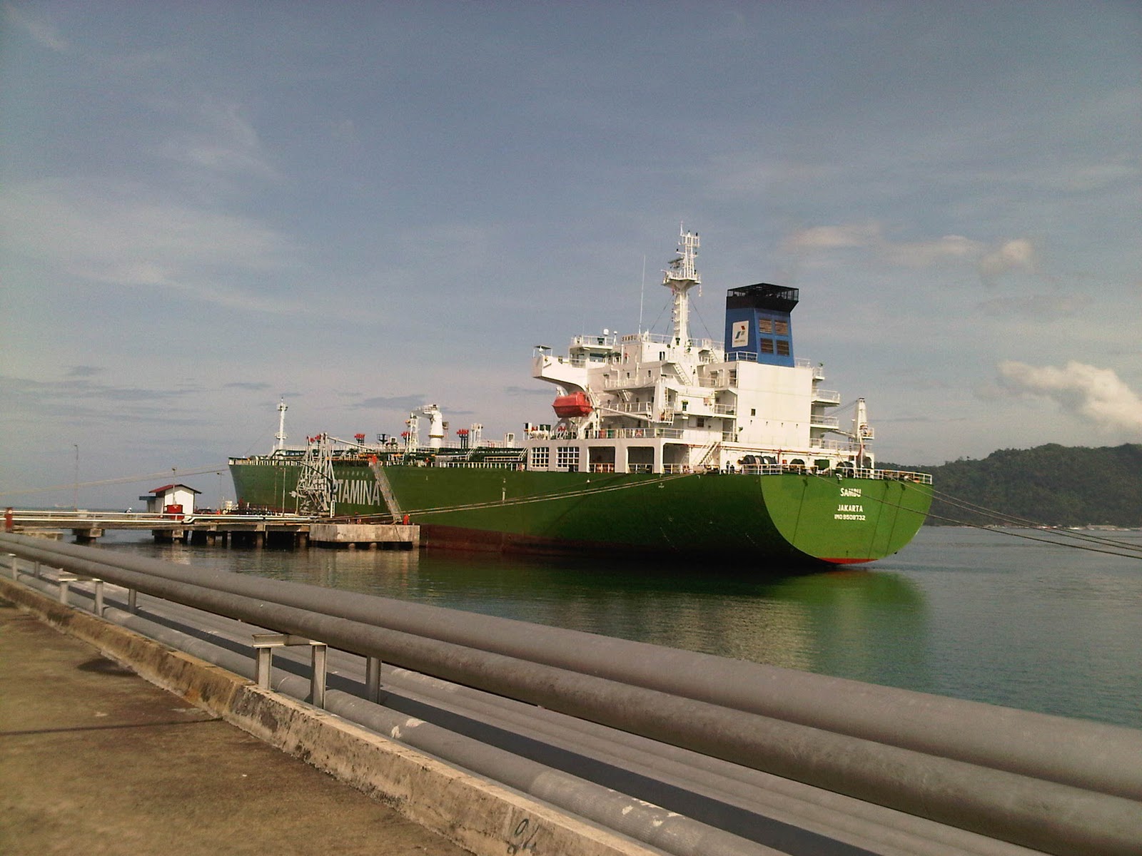 Marina Panorama: Berlayar di Kapal Tanker Pertamina MT Sambu