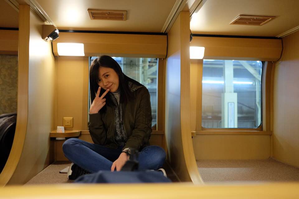 Sunrise Seto/Izumo Sleeper Train Tokyo to Osaka Nobi Nobi Seat JR Pass