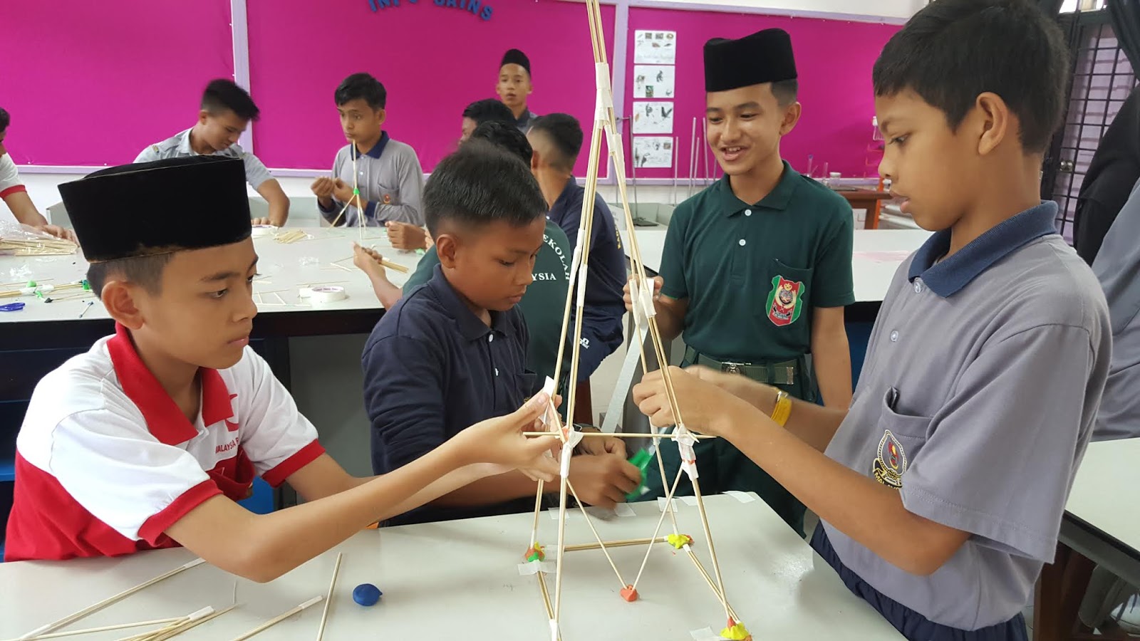 Kelab STEM (Science Technology Engineering & Mathematics) : Height vs ...