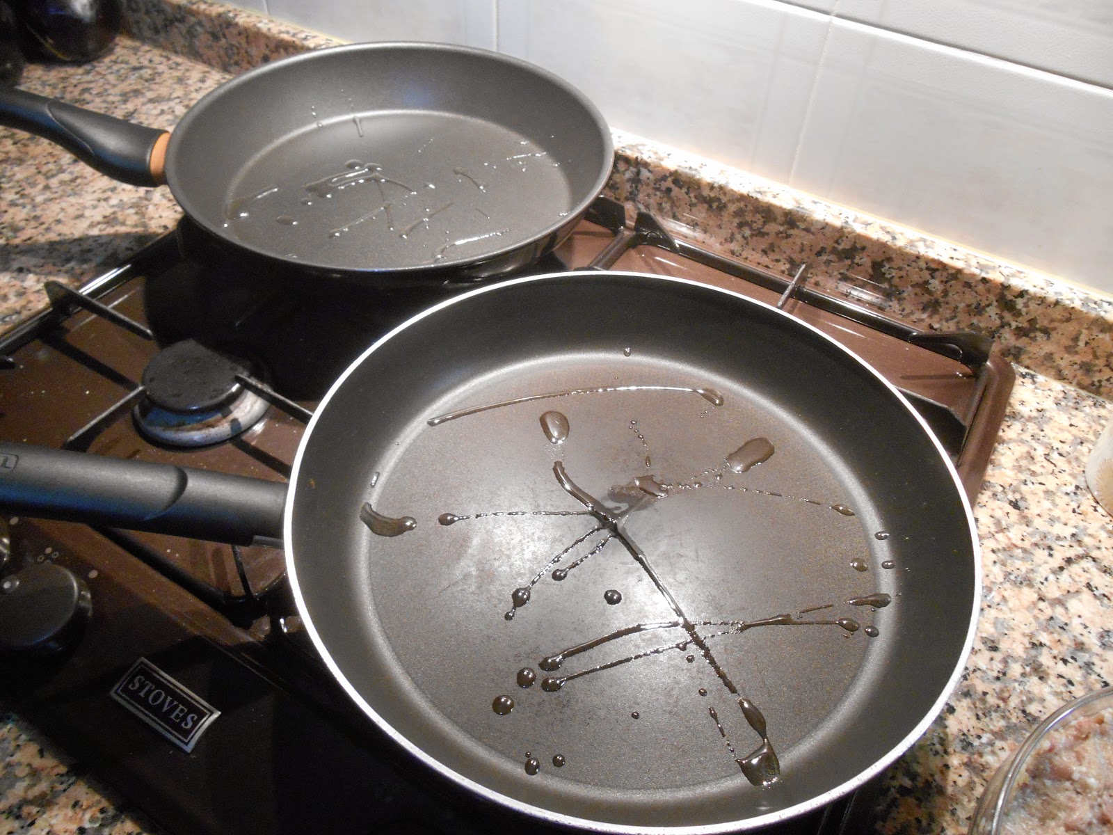 Bertu's Kitchen :): How to make Pulpetti :)