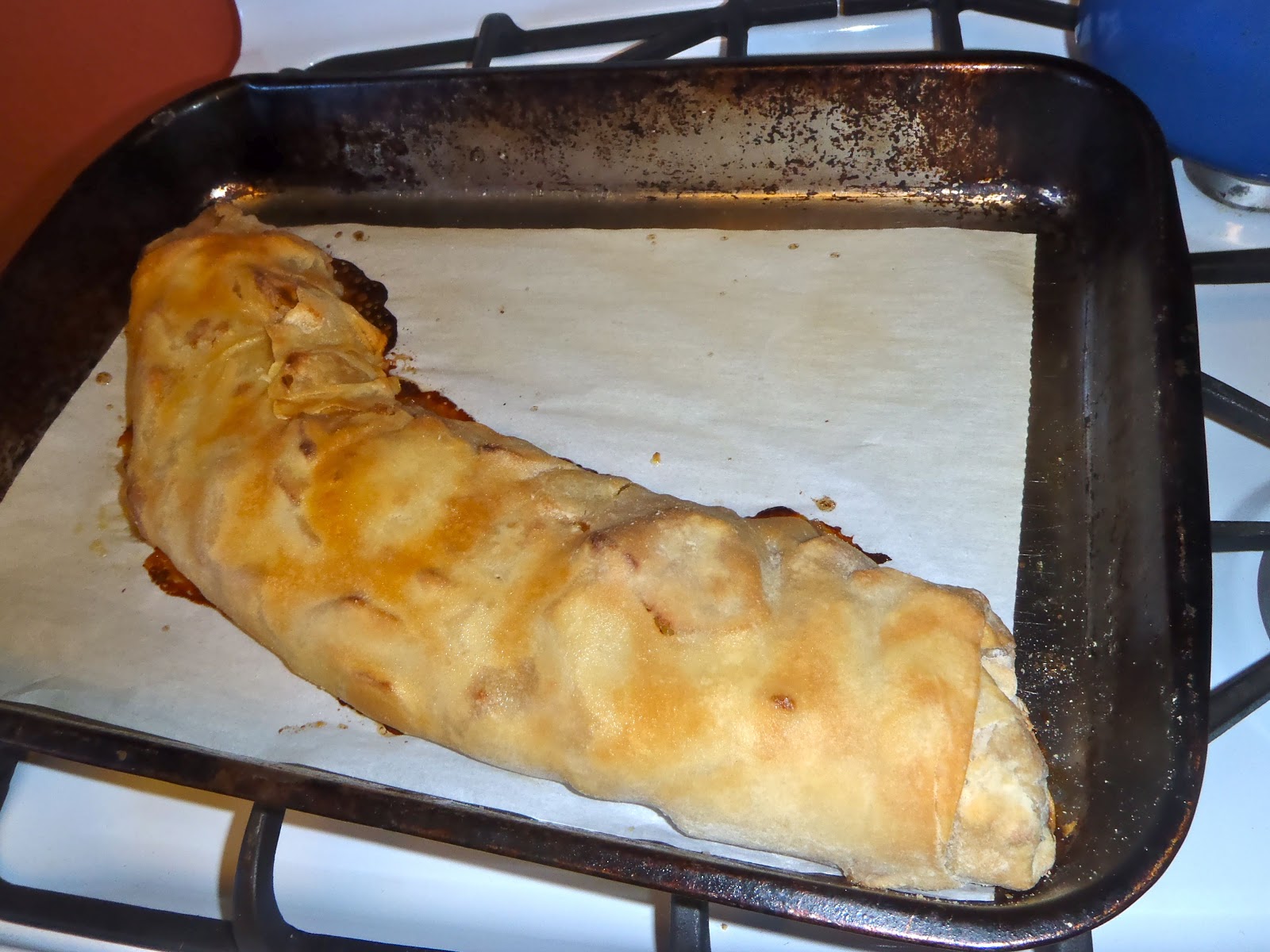 Slovenian Roots Quest: Apple Cranberry Strudel: My First Time