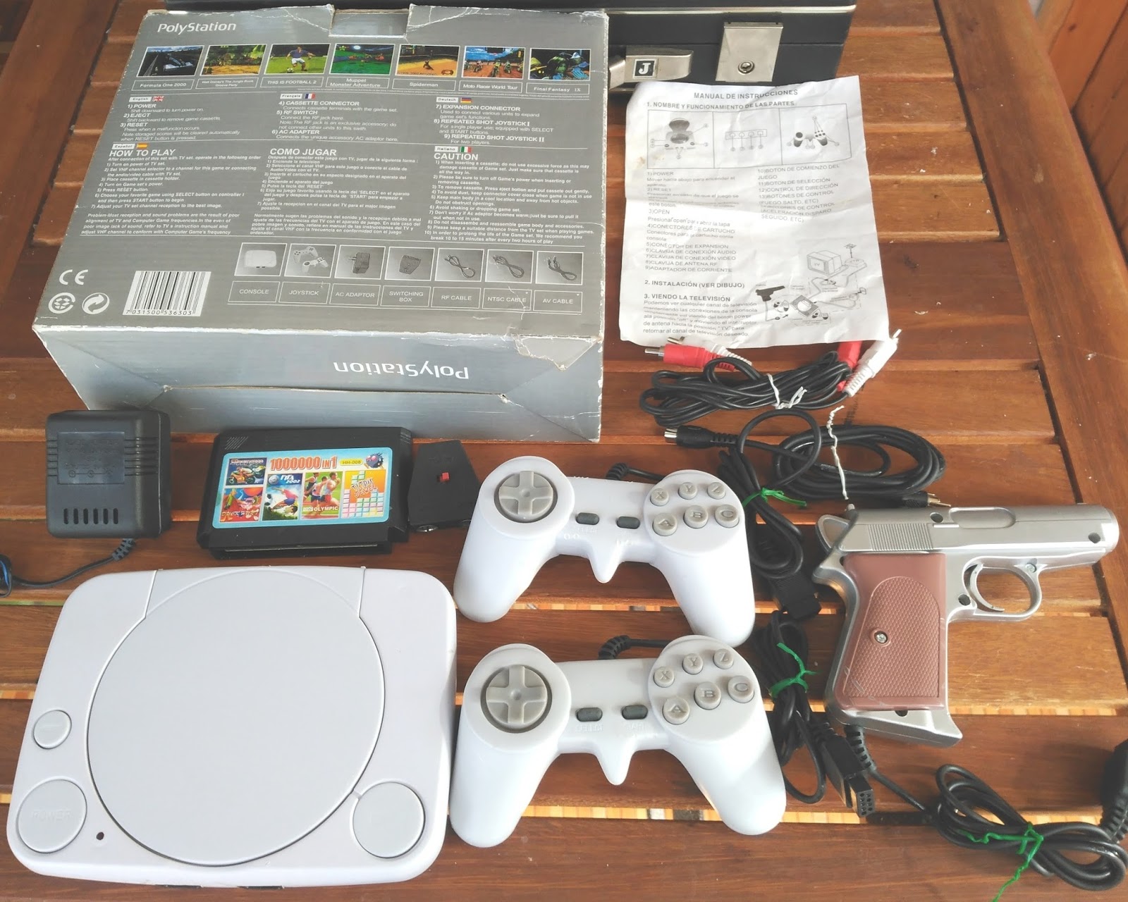 Retro Ordenadores Orty: Consola PolyStation. Famiclone, imitación PSOne.